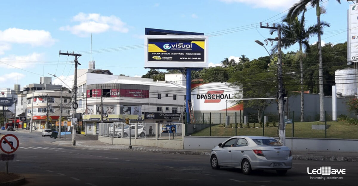 LED panel screen - LedWave USA - Innovating Experiences