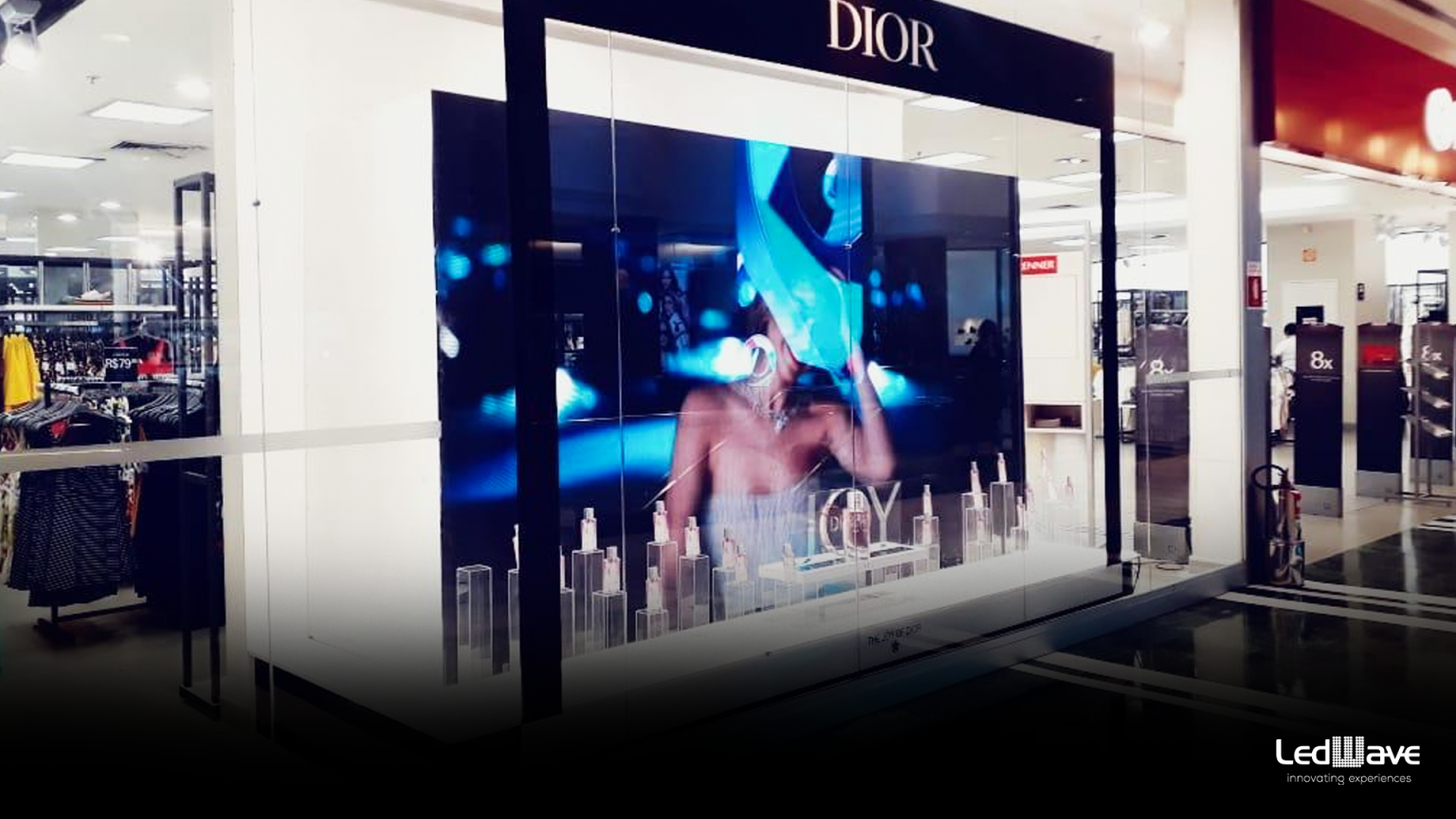 Commercial LED screens - LedWave USA - Innovating Experiences