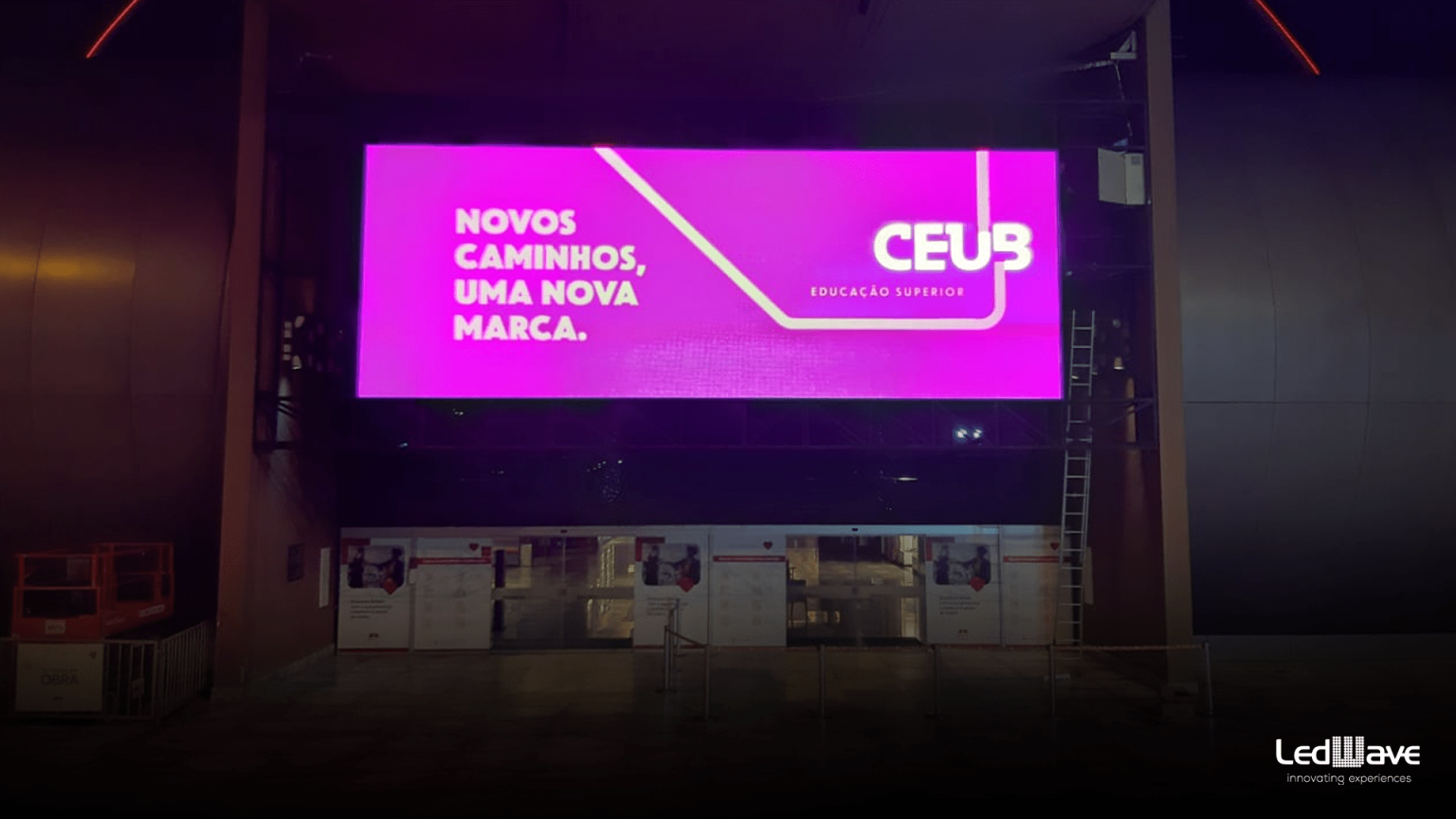 LED screen: a versatile and innovative tool for digital signage in ...